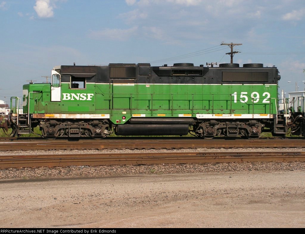 BNSF 1592